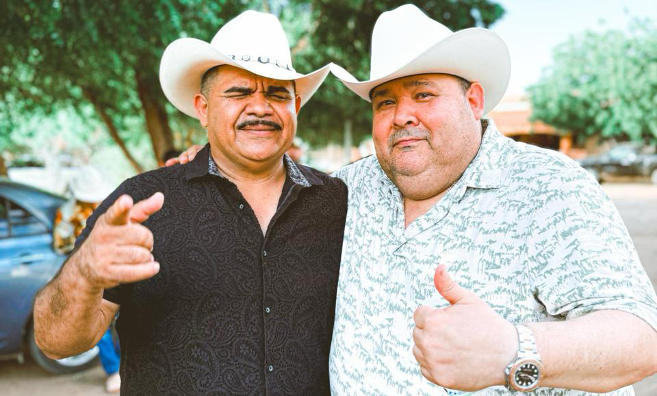 KEBUENOTA: Chuy Lizárraga y el Coyote dan avances del Capibara tour